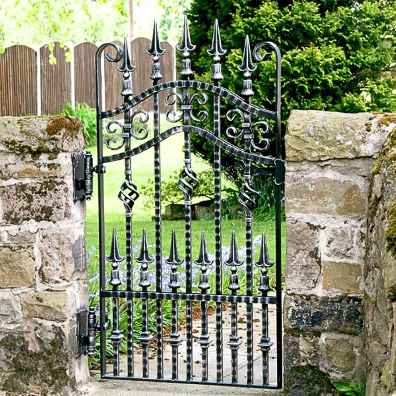 The Cranleigh Side Gate! – North Valley Components